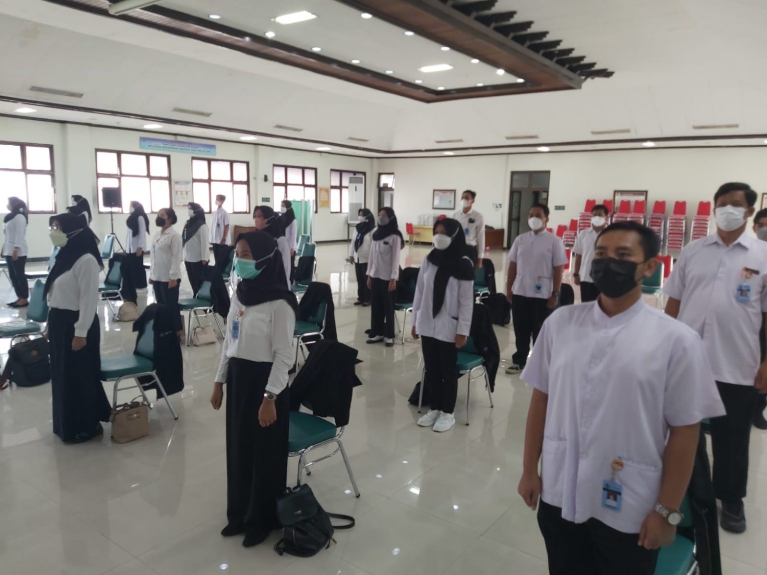 Penutupan Pendidikan dan Pelatihan Perawat Intensive Care Unit (ICU ...
