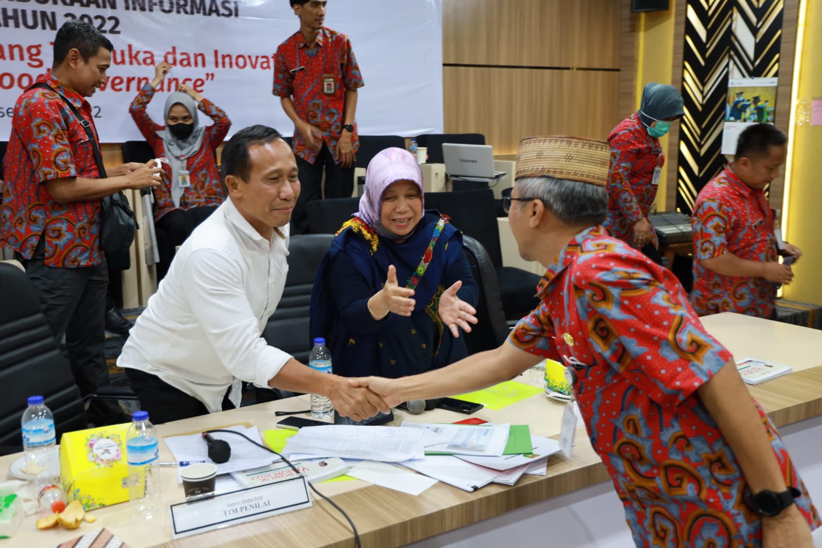 Uji Publik dan Presentasi RSUD Dr. Moewardi Dalam Rangka Monev Keterbukaan Informasi – Official ...